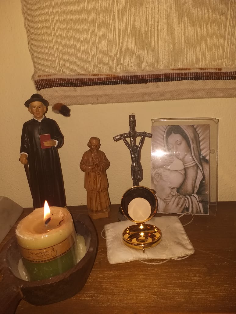 Altares en casa 2020 - Parroquia Espíritu Santo